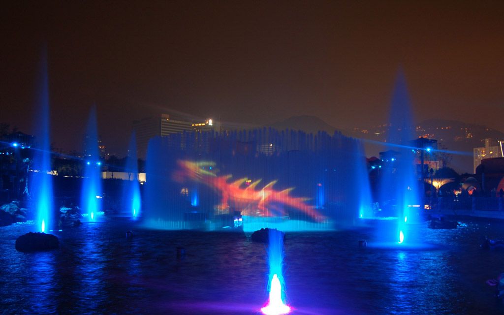 Installations and Themed Visitor Attractions
